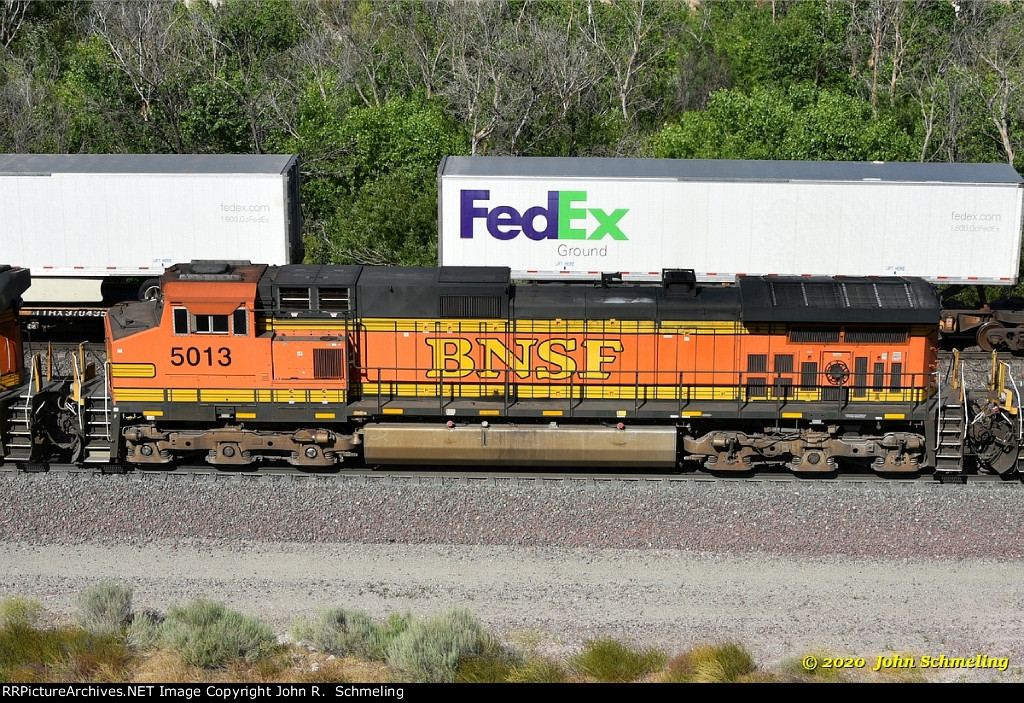 BNSF 5013 (C44-9W) at Cajon CA. 6/16/2020